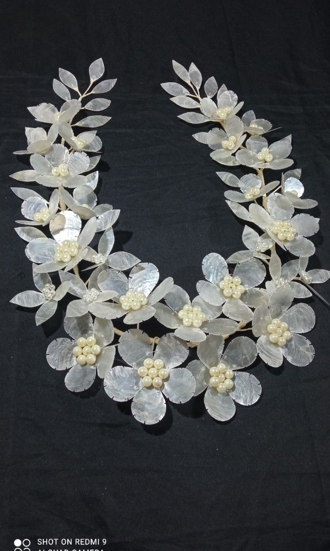 Capiz shell flowers, Hobbies & Toys, Stationary & Craft, Handmade Craft ...