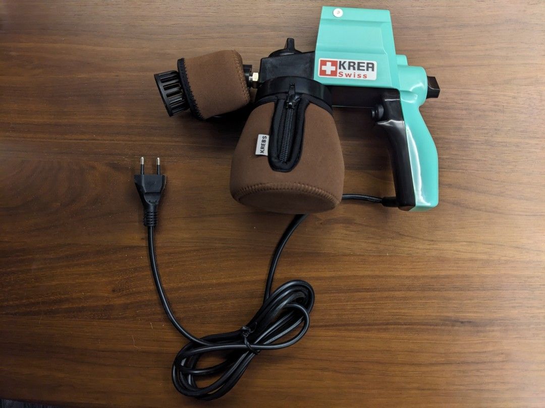 Chocolate spray gun, Furniture & Home Living, Kitchenware & Tableware ...