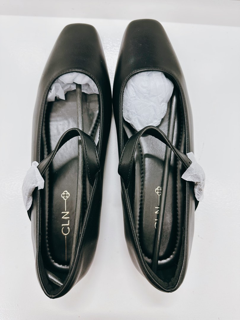 CLN Ballerina Flats, Women's Fashion, Footwear, Flats & Sandals on ...