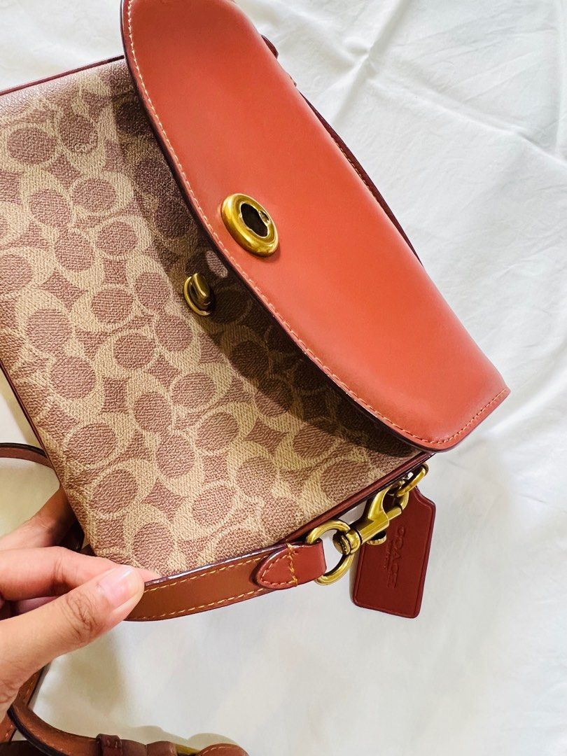 Coach Cassie Cross Body Bag, Women's Fashion, Bags & Wallets, Cross ...