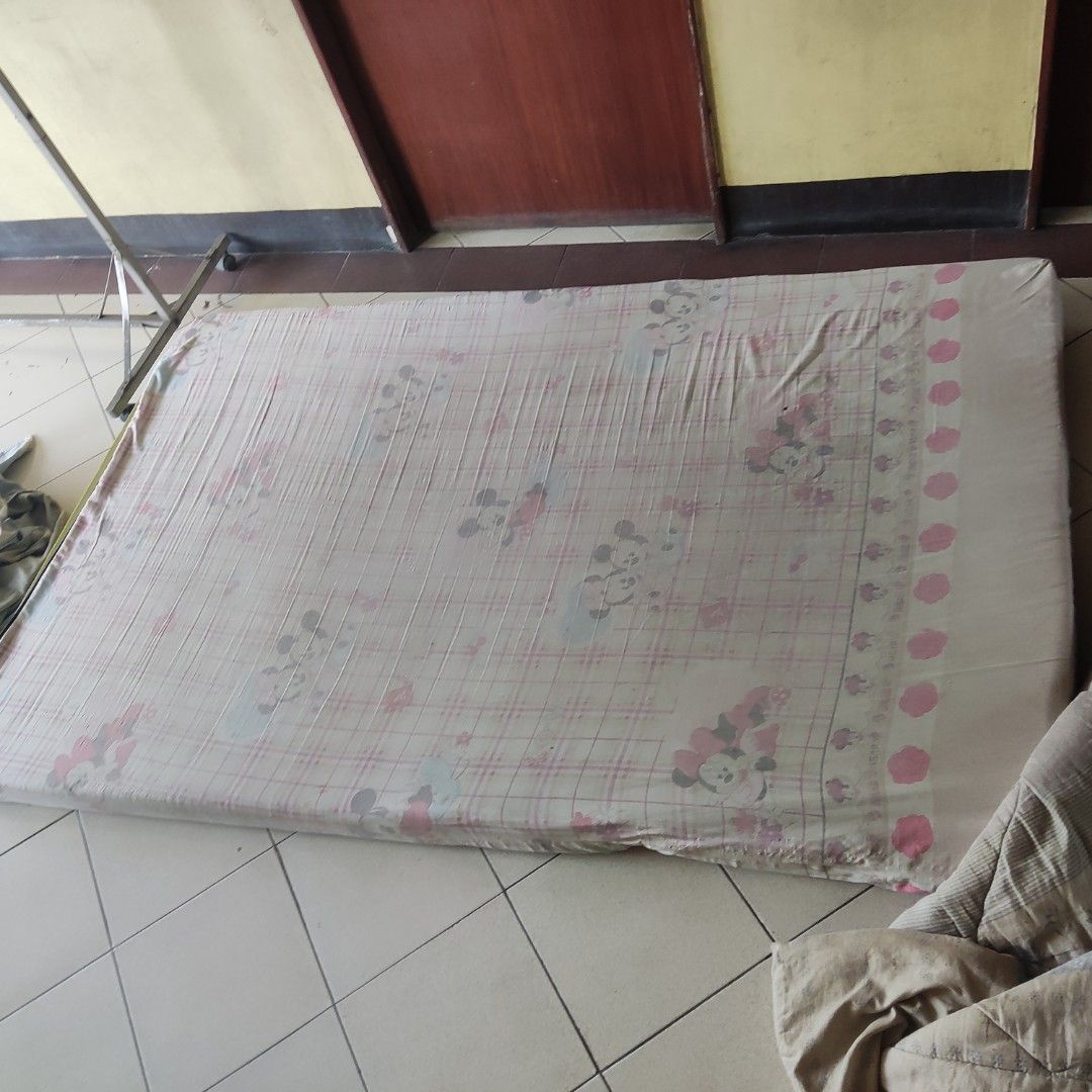 DEWFOAM, Furniture & Home Living, Furniture, Bed Frames & Mattresses on Carousell