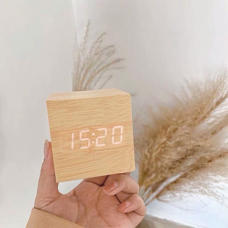 Digital Wooden Alarm Clock [aesthetic desk], Furniture & Home Living ...