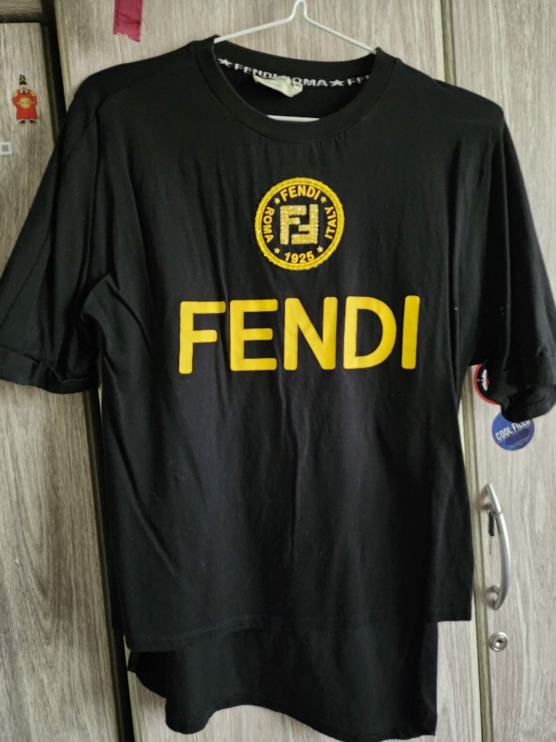 FENDI TSHIRT 100% ORIGINAL NO FLAWS, Luxury, Apparel on Carousell