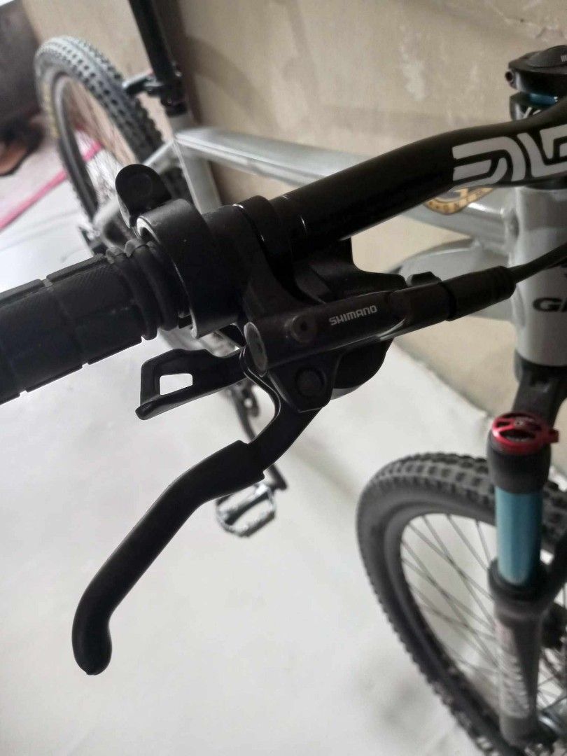 FS: MTB Giant NO NEED TO UPGRADE paint body 26er with (ALLOY) Shimano ...