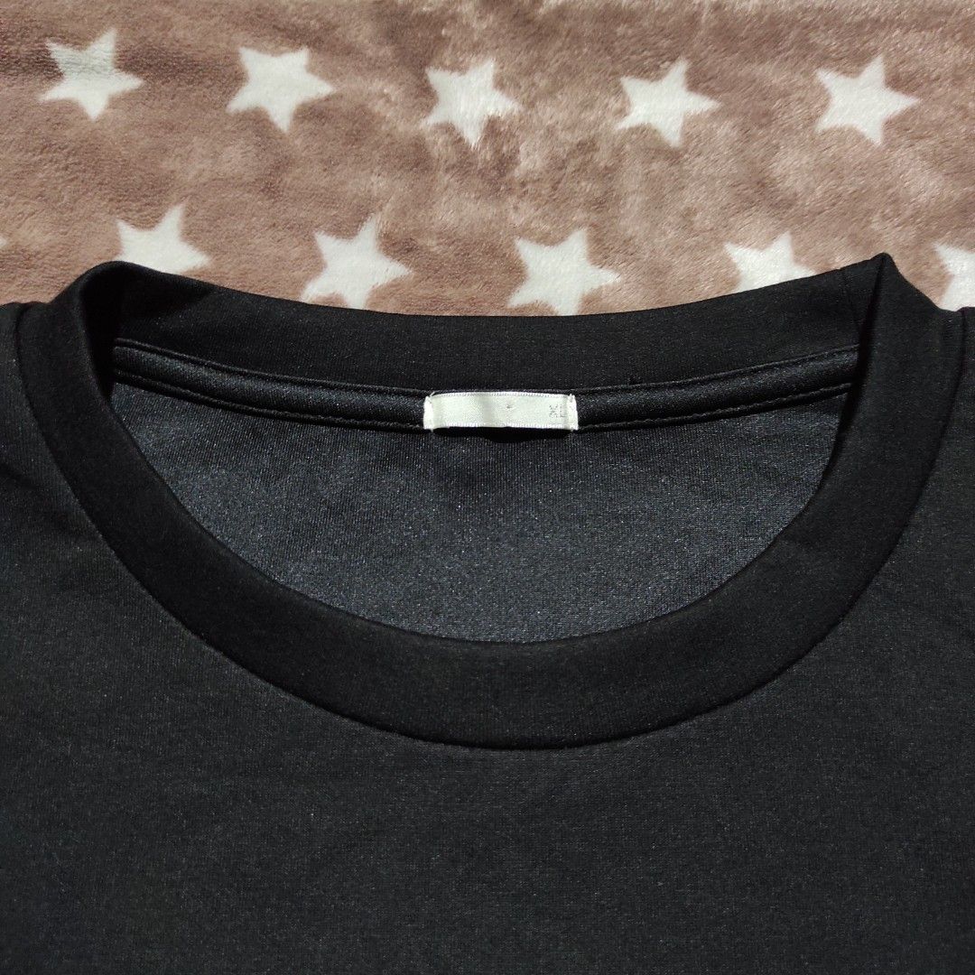 GU by Uniqlo Sweater, Men's Fashion, Coats, Jackets and Outerwear on ...