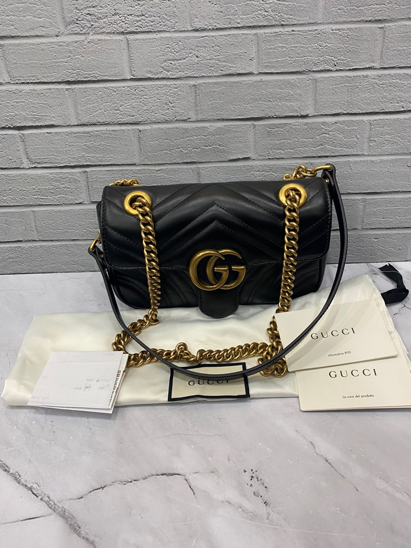 GUCCI Marmont 22 2020 black GHW Size 22x12x7 PS:132 cm Db,booklet ...