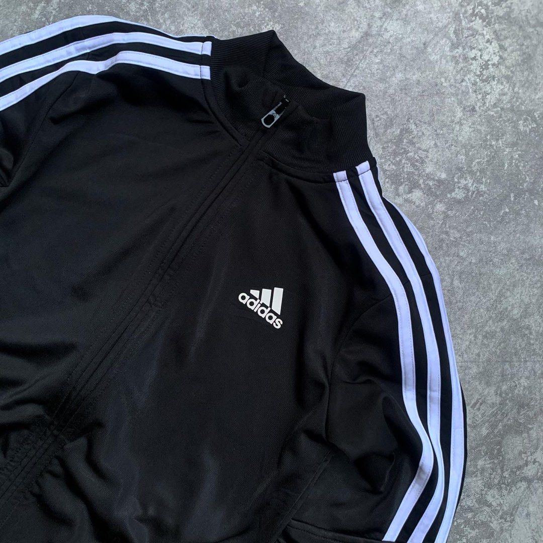 ‼️HARGA NETT‼️tracktop adidas hitam anak umur, Bayi & Anak, Baju Anak ...