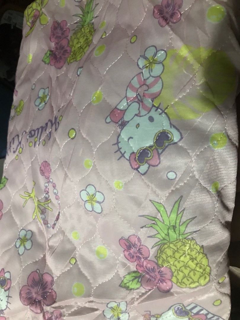 Hello kitty single bedsheet (SANRIO), Furniture & Home Living, Bedding ...