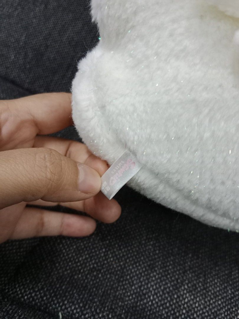 Hello Kitty swan, Hobbies & Toys, Toys & Games on Carousell