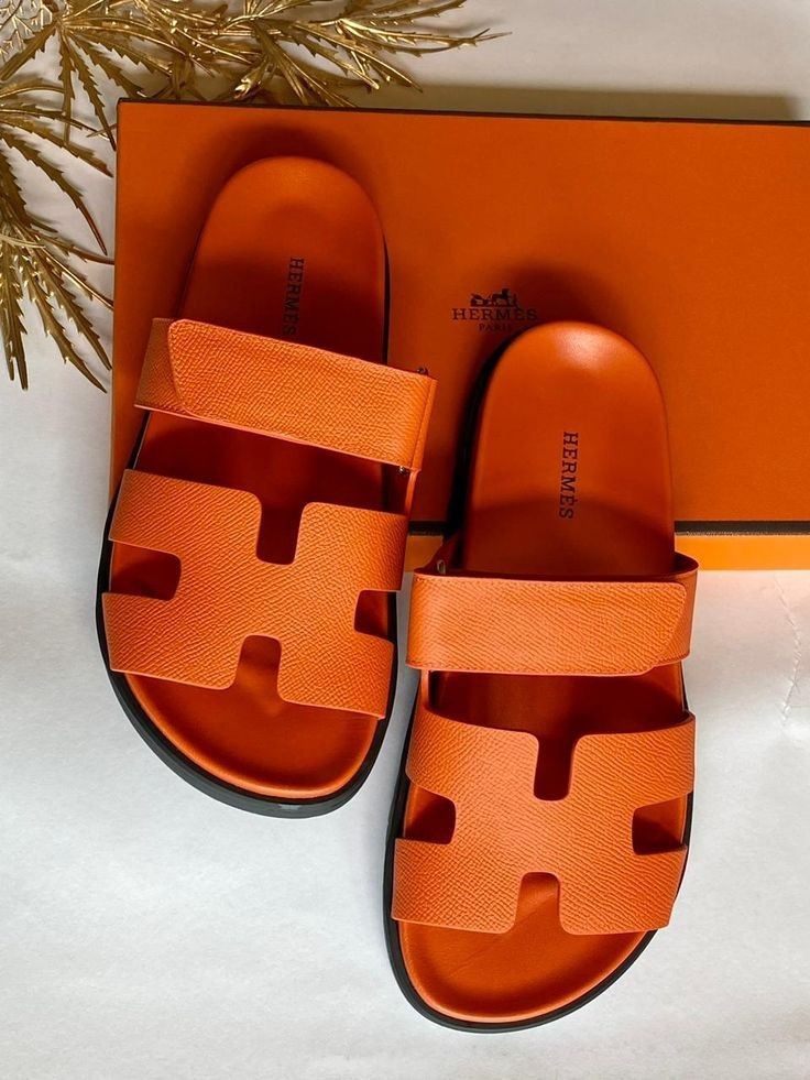 HERMES CYPRE PRE ORDER 12DAYS, Women's Fashion, Footwear, Flats on Carousell