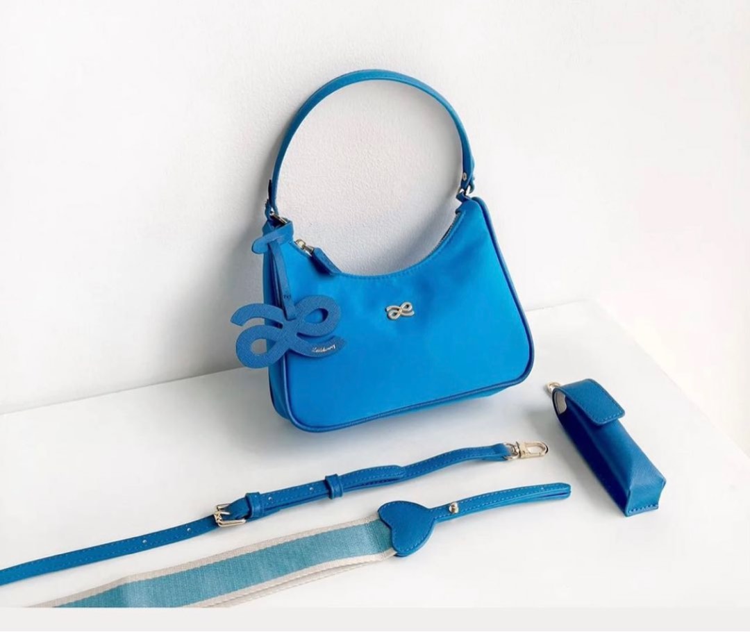 HOLB Hype girl 3 way bag, Women's Fashion, Bags & Wallets, Shoulder ...