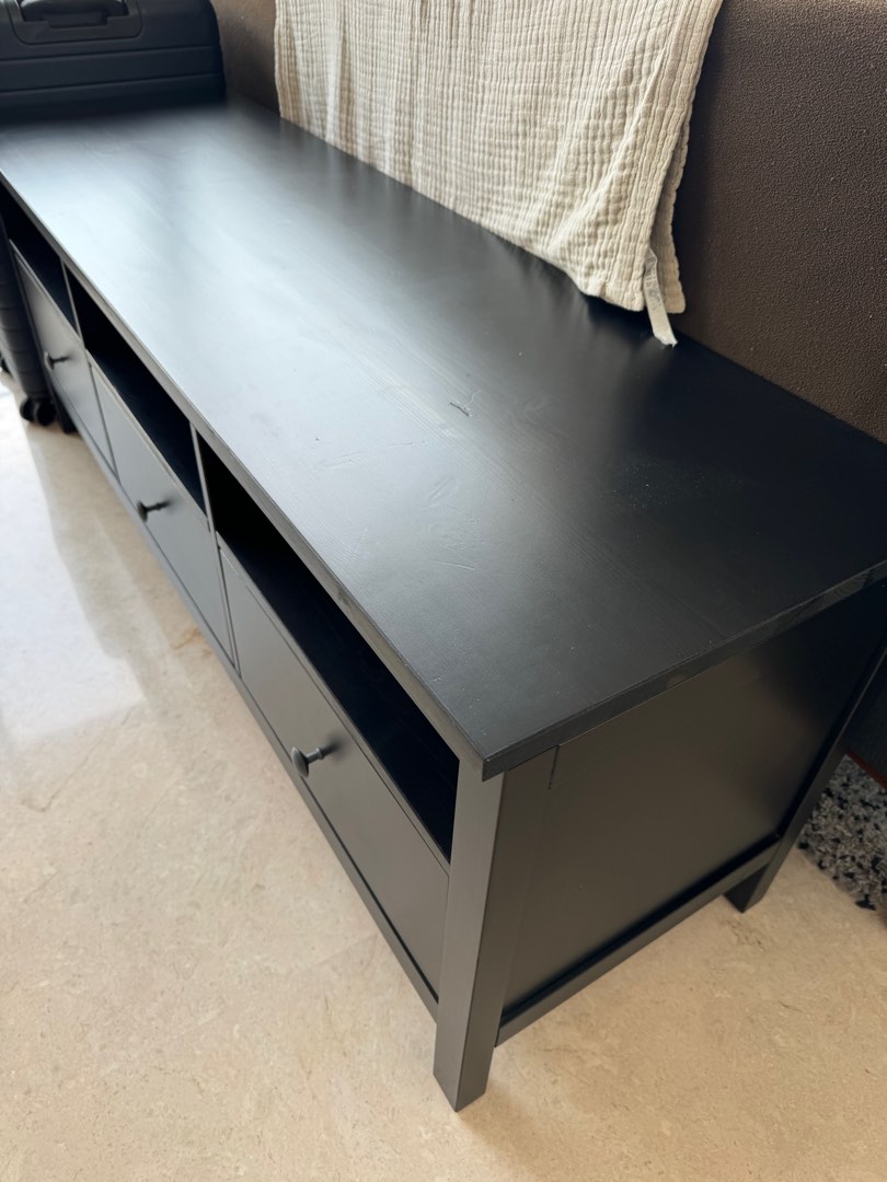 IKEA HEMNES TV Bench, Furniture & Home Living, Furniture, TV Consoles ...