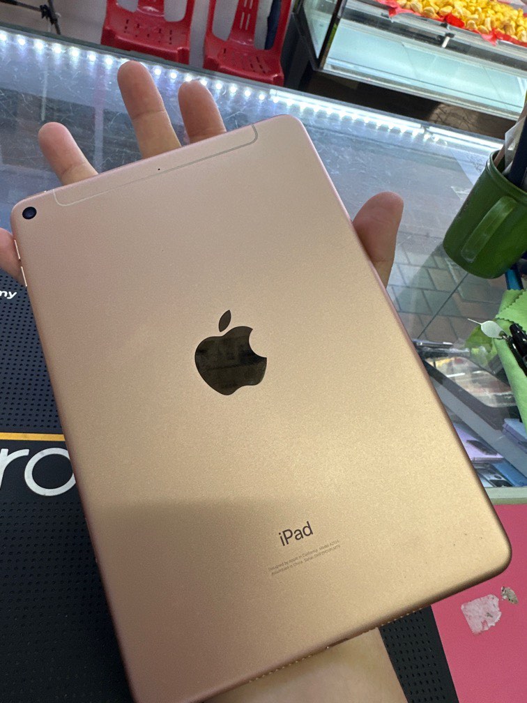 iPad mini 5, Mobile Phones & Gadgets, Tablets, iPad on Carousell