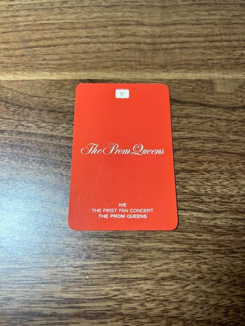ive prom queens liz photocard, Hobbies & Toys, Memorabilia ...