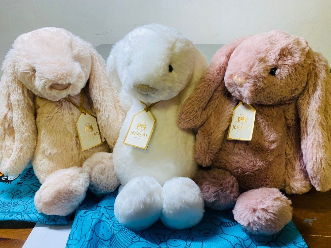 Jellycat Bashful Luxe Bunny, Hobbies & Toys, Toys & Games on Carousell