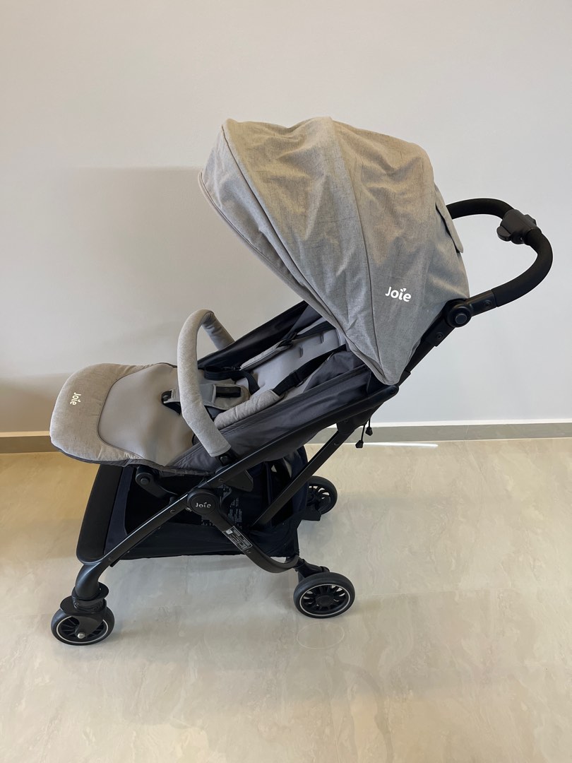 Joie Stroller Tourist, Babies & Kids, Going Out, Strollers on Carousell