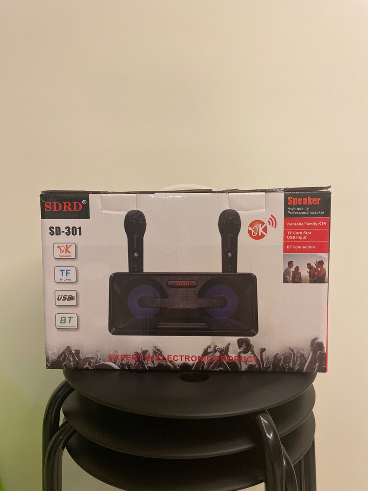 Karaoke Microphone Set (slight humming sound when turned on), Audio ...