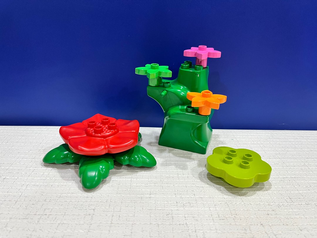 Lego Duplo loose part (plant), Hobbies & Toys, Toys & Games on Carousell