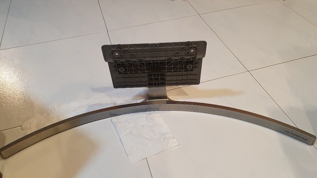 LG TV base stand for 49/55UK7500PTA, TV & Home Appliances, TV ...