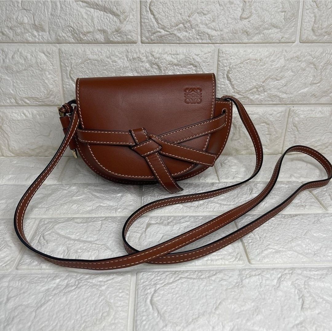 Loewe mini gate sling bag, Barang Mewah, Tas & Dompet di Carousell