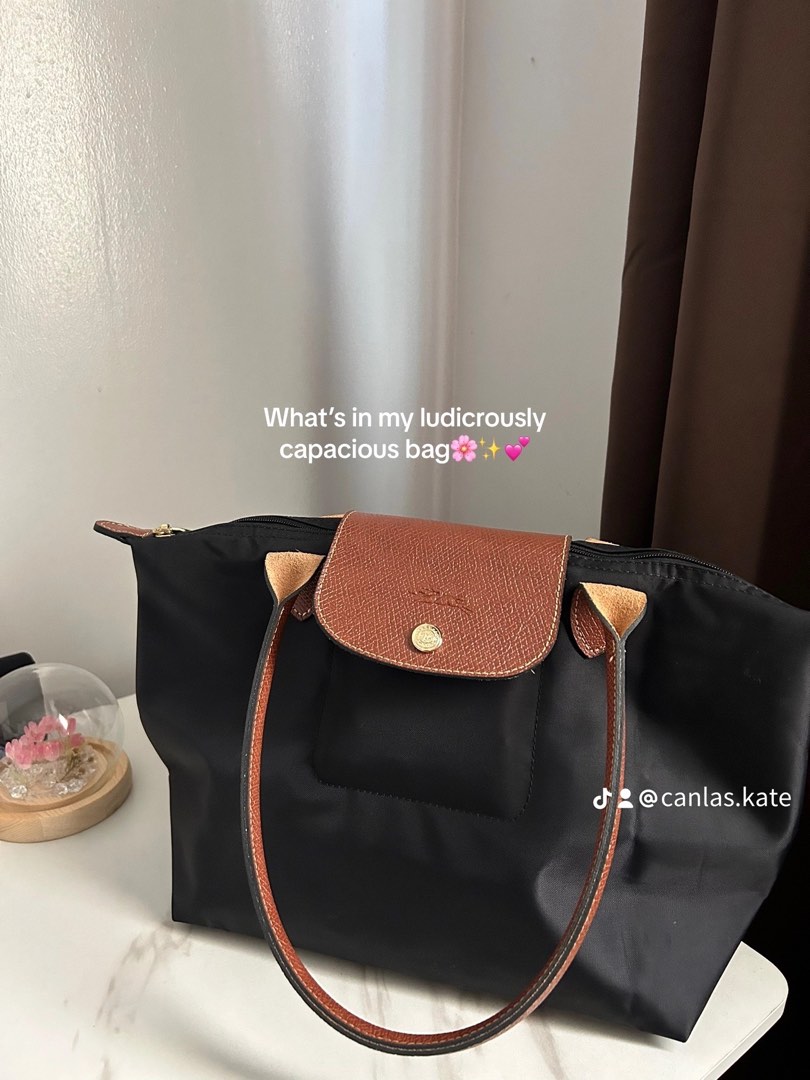 Longchamp Le pliage (black), Luxury, Bags & Wallets on Carousell