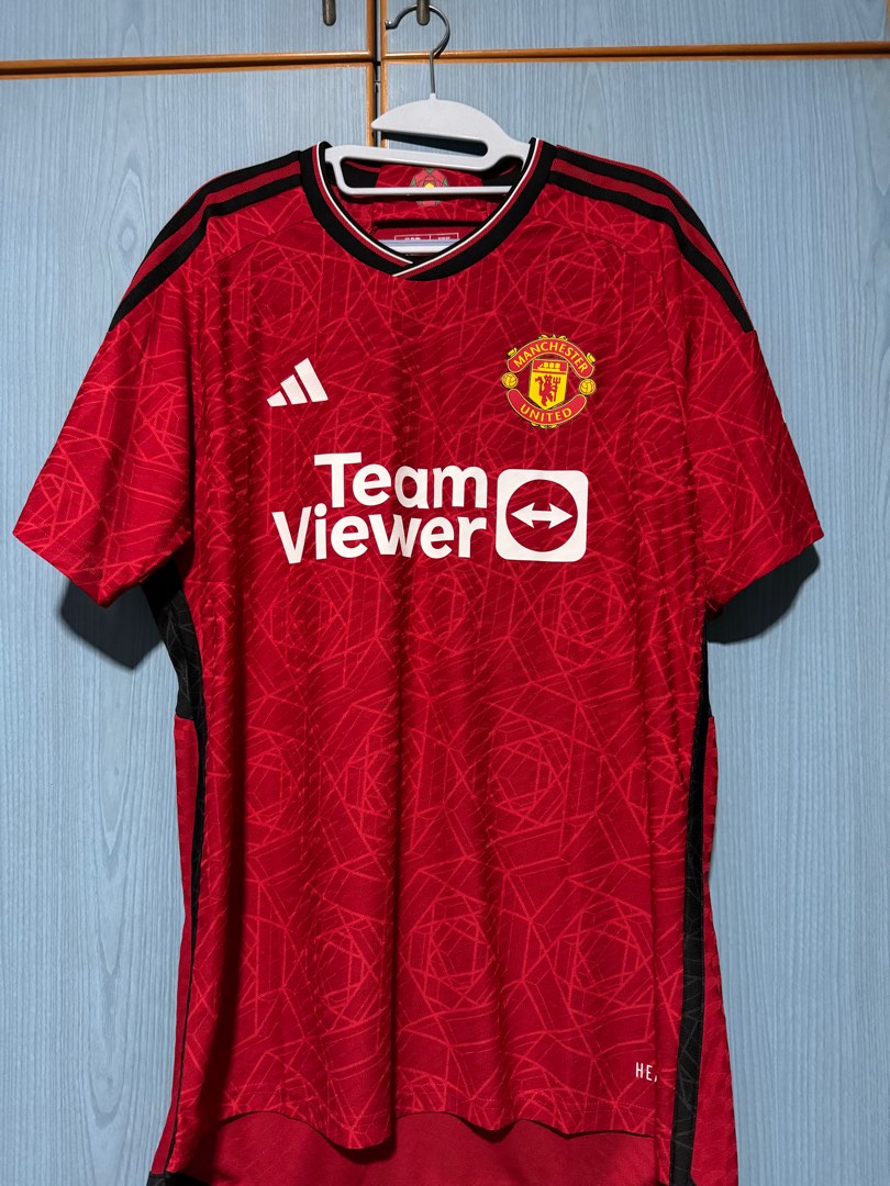 Man Utd 23/24 Home Authentic Kit with Rashford name and Champions ...