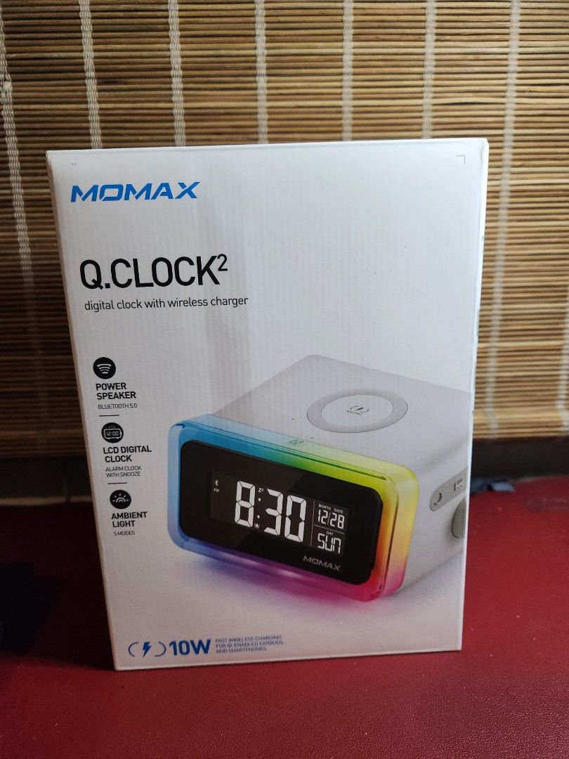MOMAX Q.CLOCK2 digital clock with wireless charger, Furniture & Home ...