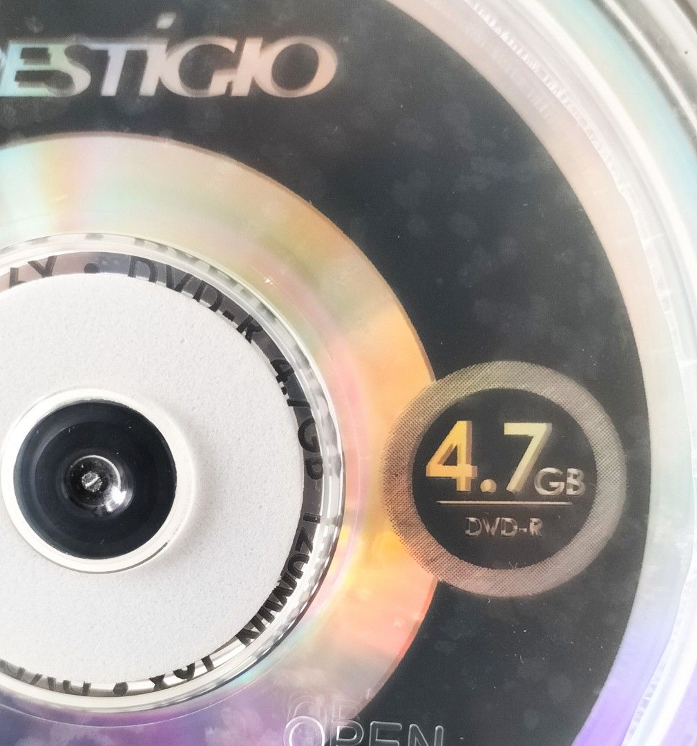 [New] 4.7GB x 10 Pack DVD-Recordable Set (47TB), Hobbies & Toys, Music ...