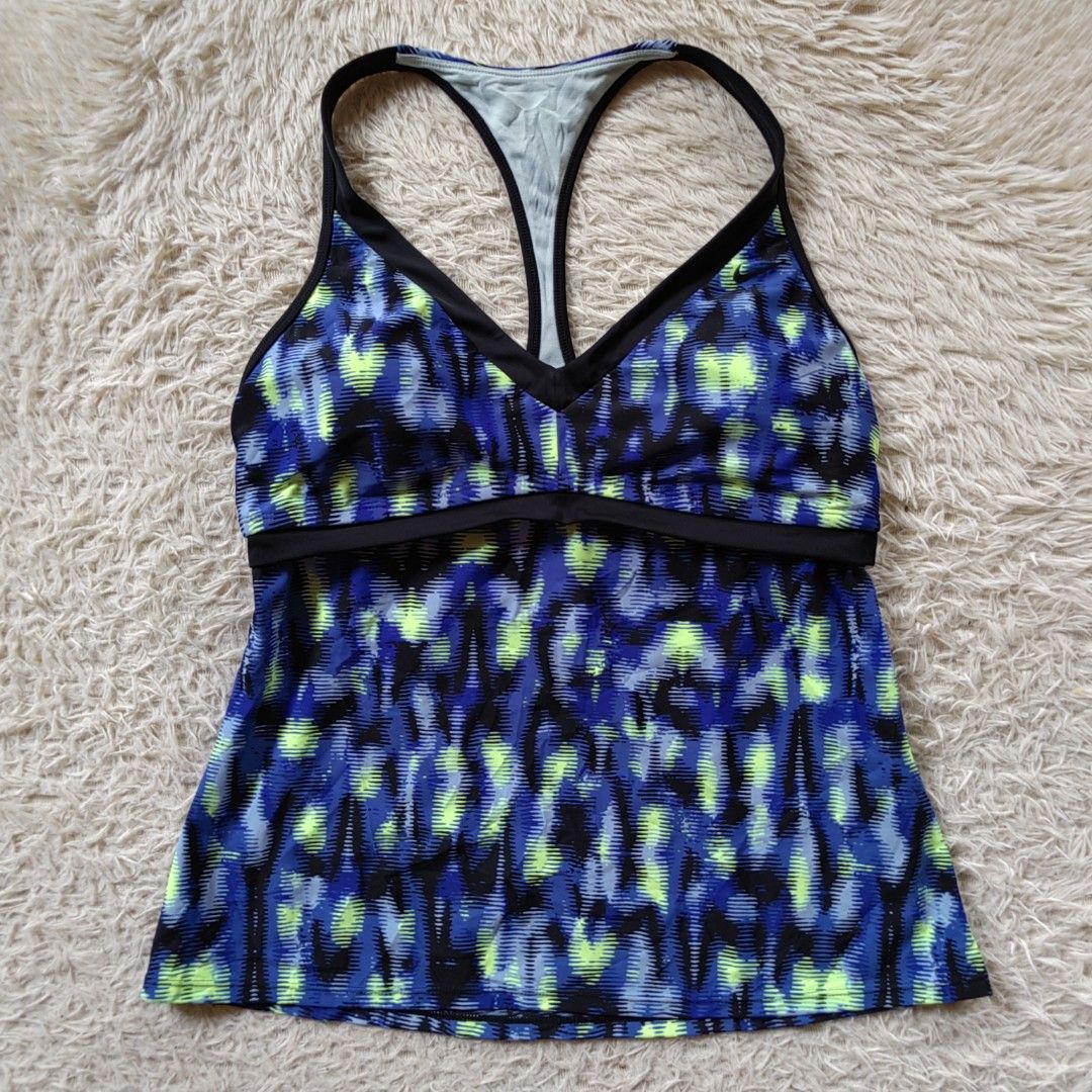 Nike swim tank (XL), Women's Fashion, Activewear on Carousell