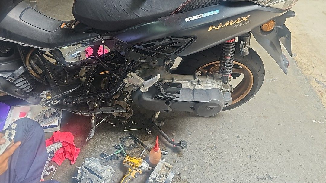 NMAX V2 UPSPEC 63mm uma block and porting head, Motorcycles, Motorcycle ...