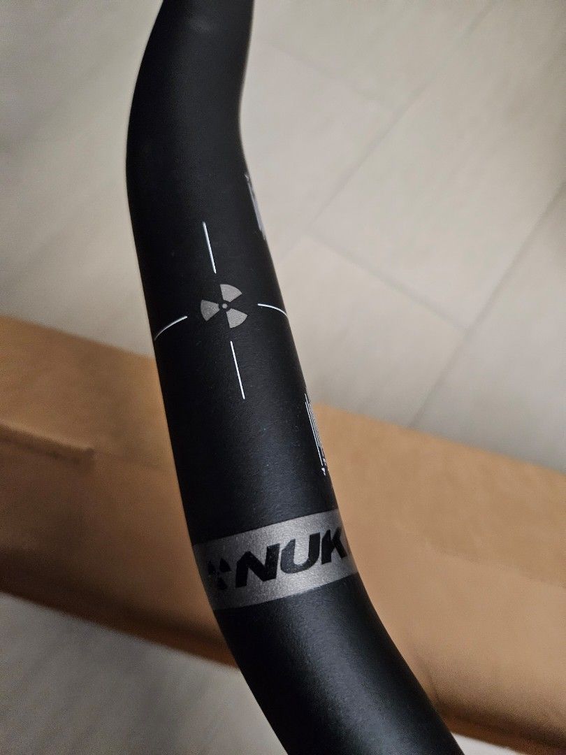 Nukeproof 800mm Neutron V2 Alloy 25mm Riser Handlebar 31.8mm, Sports ...