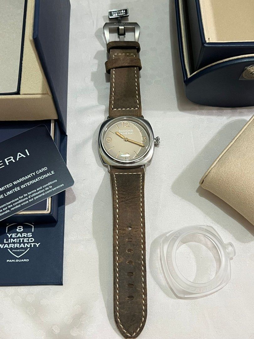 Panerai Radiomir Pam01350 Full complete set, brand new, unworn Oct 2023 ...
