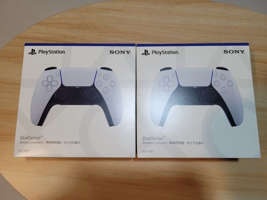 PS5 Dualsense Controller / Brand new seal in box, Video Gaming, Gaming ...