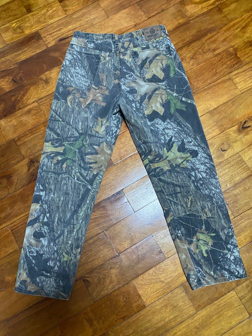 Realtree Wrangler Double Knee Jeans, Men's Fashion, Bottoms, Jeans on ...