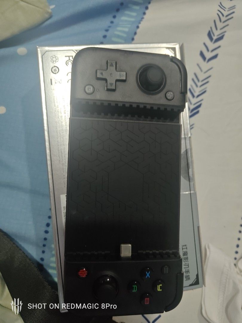 RED MAGIC Game remote control, Mobile Phones & Gadgets, Mobile & Gadget ...