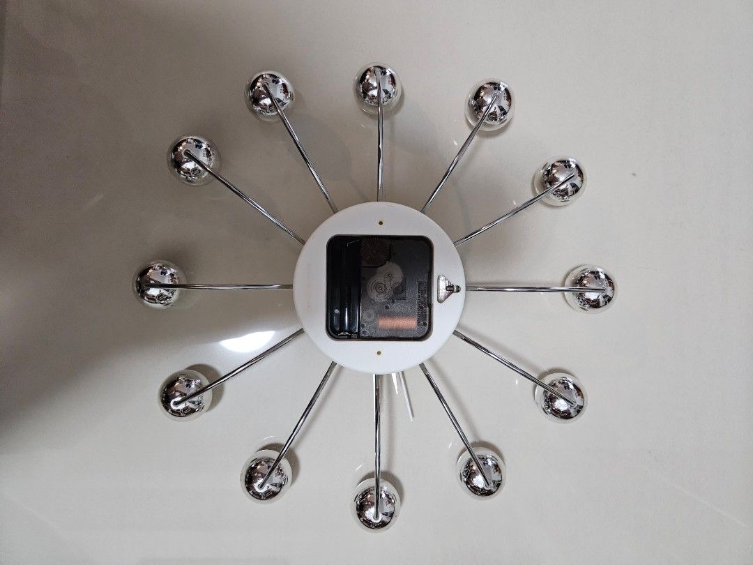 Retro Atomic Design clock, Furniture & Home Living, Home Decor, Clocks ...