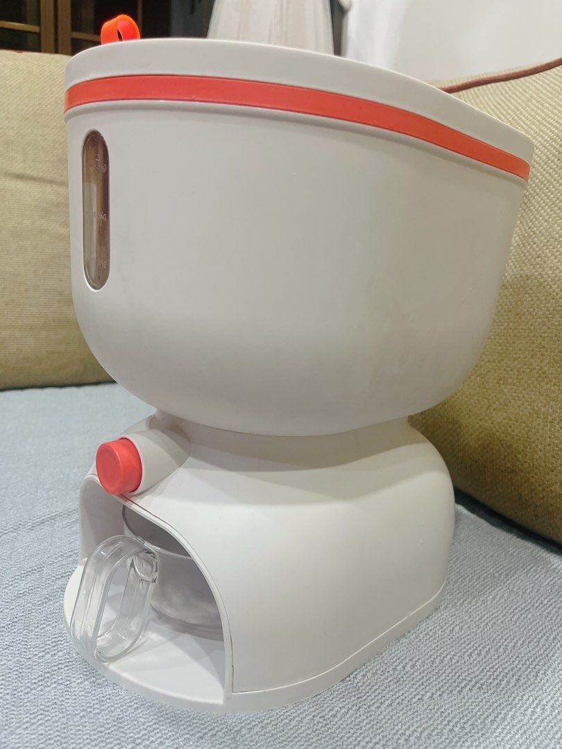 Rice Dispenser Storage Pot Holder 6.5KG, Furniture & Home Living ...