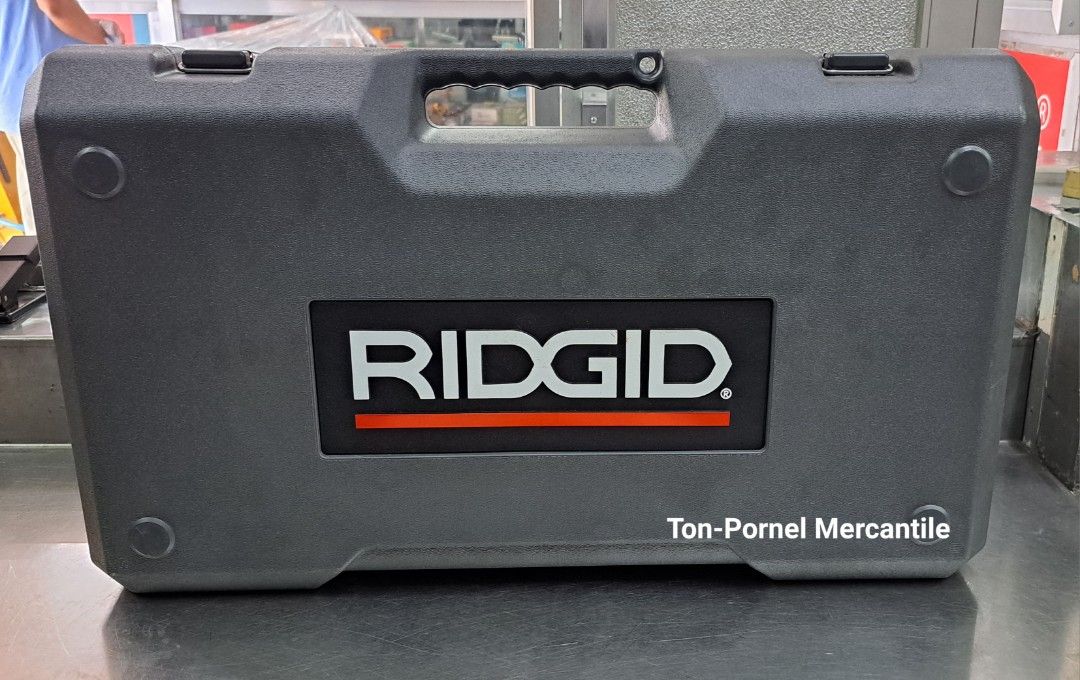 RIDGID 12R 1/2 to 2" Drophead Ratchet Pipe Threader, Commercial ...