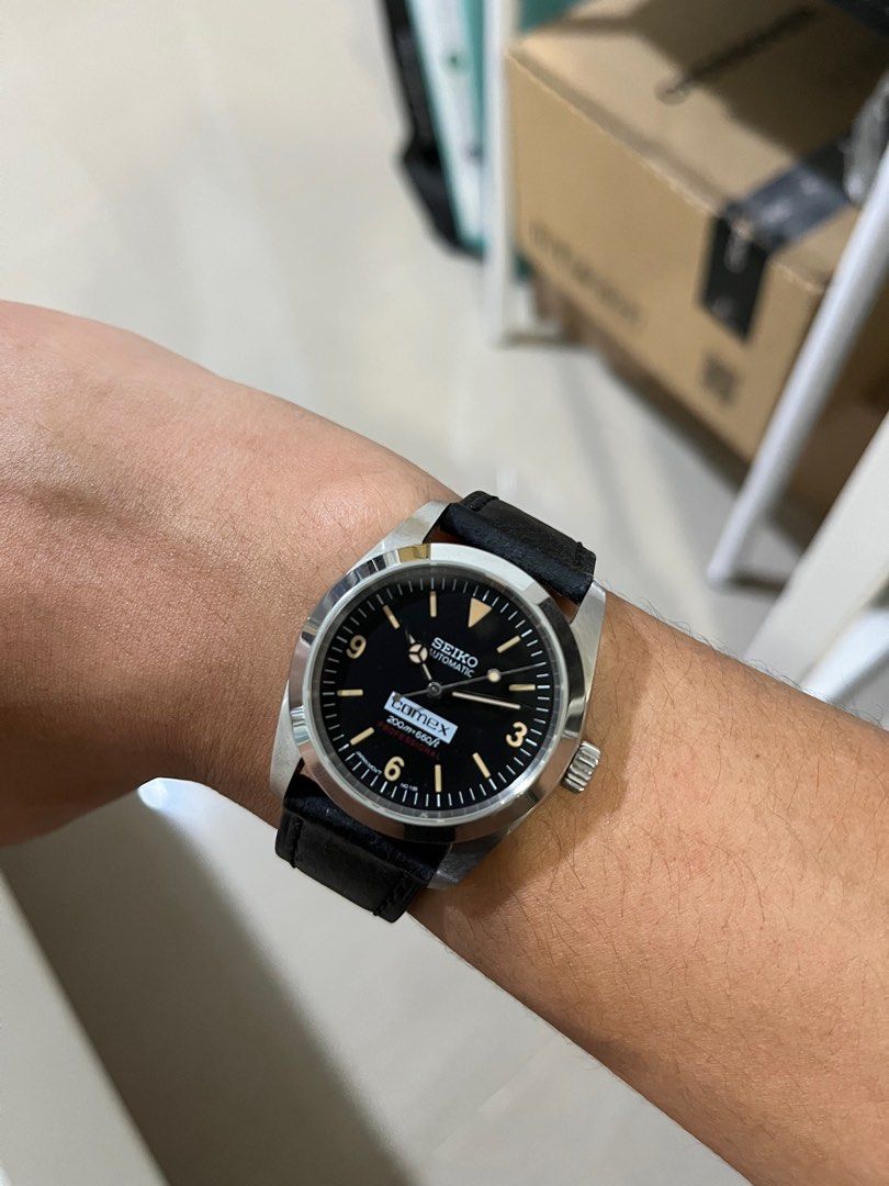 Seiko Mod (Explorer 1016 Homage), Men's Fashion, Watches & Accessories ...