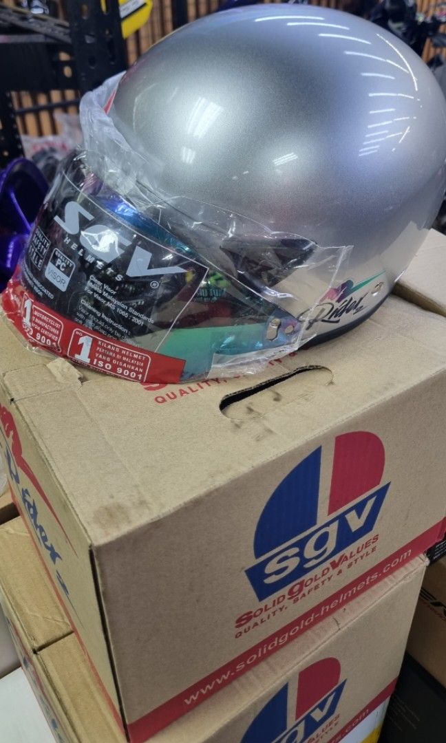 Sgv helmet, Motorcycles, Motorcycle Accessories on Carousell