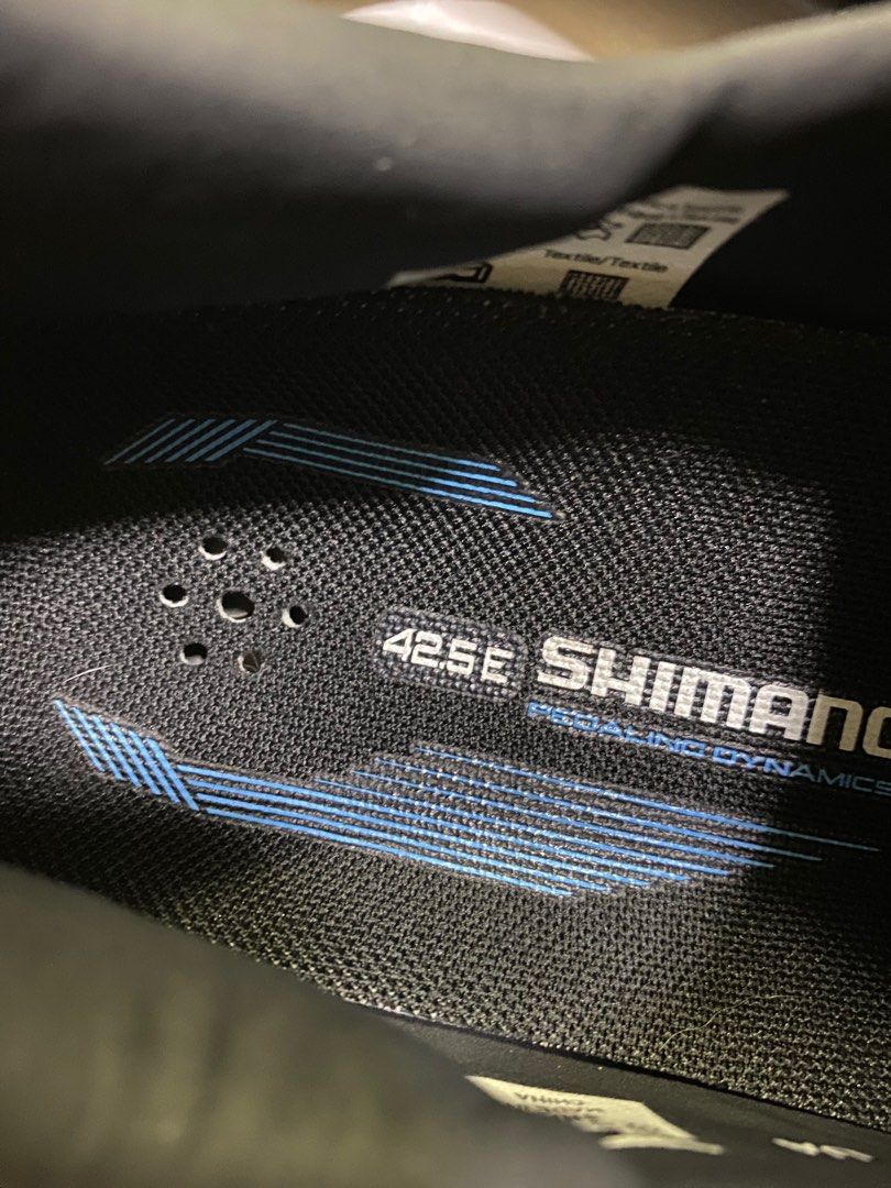 Shimano RC7 42.5E Wide Fit SH-RC702, Sports Equipment, Bicycles & Parts ...