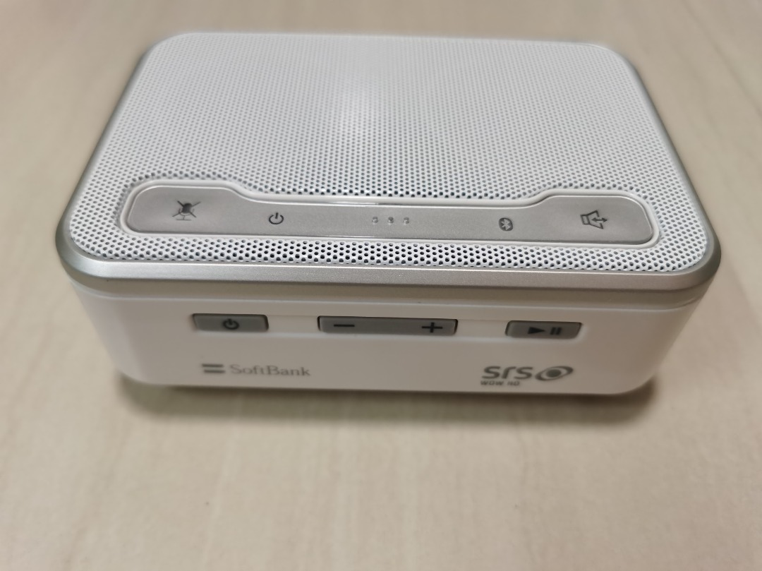 SoftBank SRS HD 藍牙喇叭 音箱 speaker, 音響器材, Soundbar、揚聲器、藍牙喇叭、耳擴 - Carousell