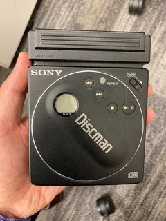 LCD for D350 Sony discman walkman CD player D-350, 手提電話, 其他裝置 - Carousell