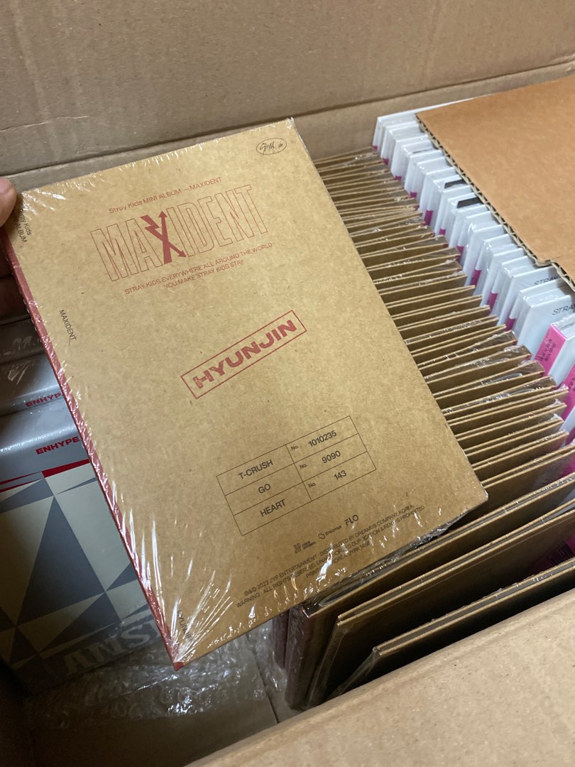 Stray Kids Maxident Case Version - Sealed Onhand All members, Hobbies ...