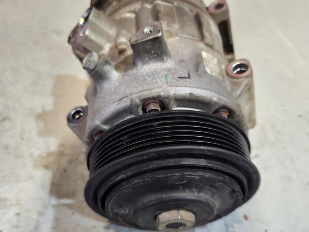 Toyota Vellfire Change Denso Front, Rear Cooling Coil, Denso Air-con Compressor, Expension Valve ...