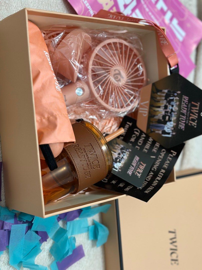 TWICE RTB VIP Gift, Hobbies & Toys, Memorabilia & Collectibles, Fan ...