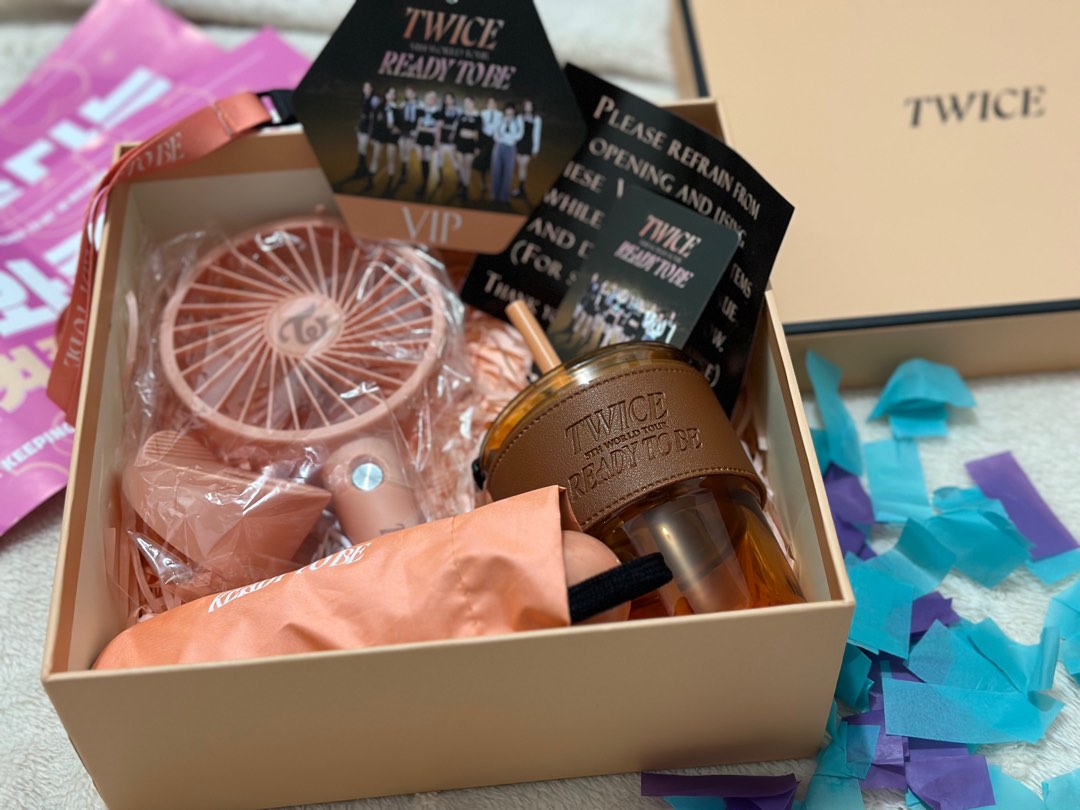 TWICE RTB VIP Gift, Hobbies & Toys, Memorabilia & Collectibles, Fan ...