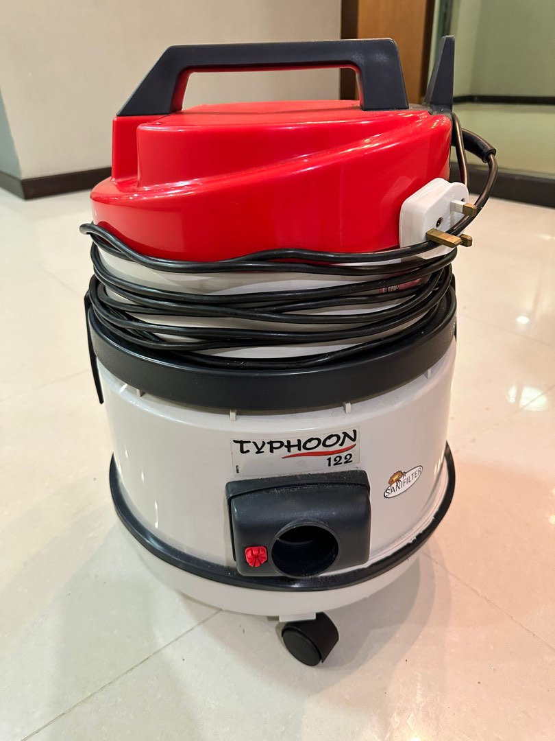 Typhoon 122 vacuum cleaner body only, TV & Home Appliances, Vacuum ...