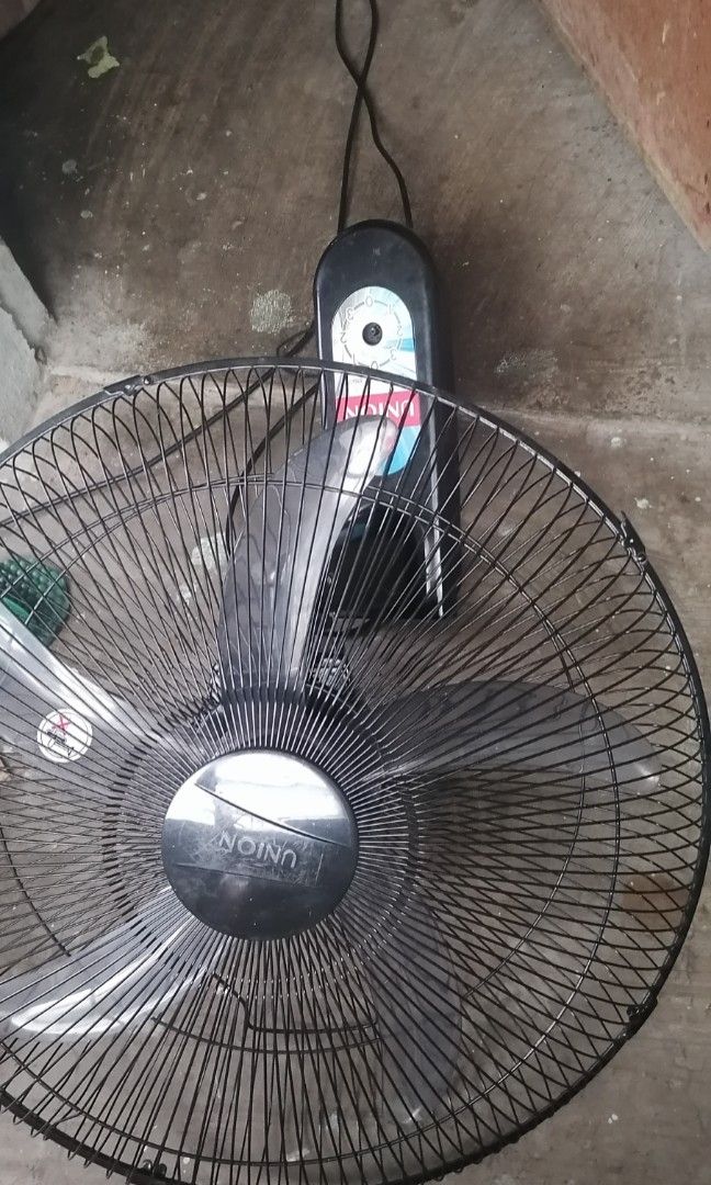 Union wall fan, Furniture & Home Living, Lighting & Fans, Fans on Carousell