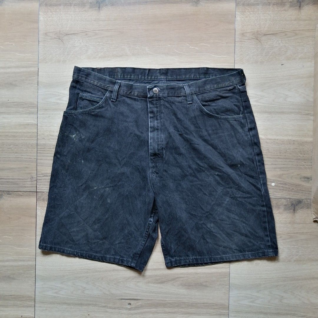 vintage wrangler jorts black acid wash, Men's Fashion, Bottoms, Shorts ...